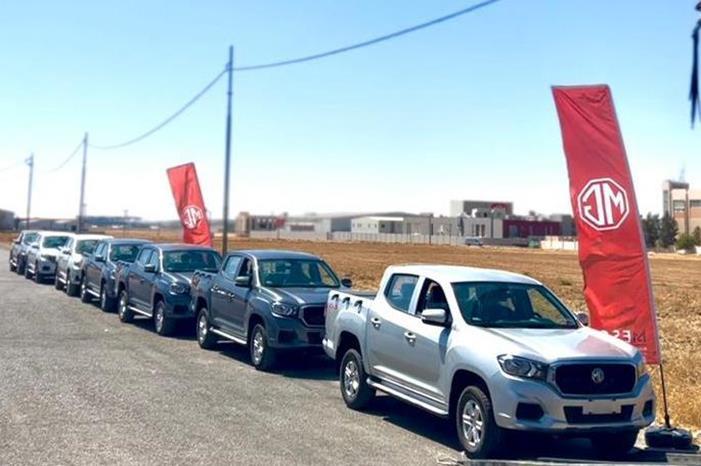 المعاصرة لتزويد المعدات "وكلاء سيارات إم جي في الأردن" تعزز اسطول MGT60 ...